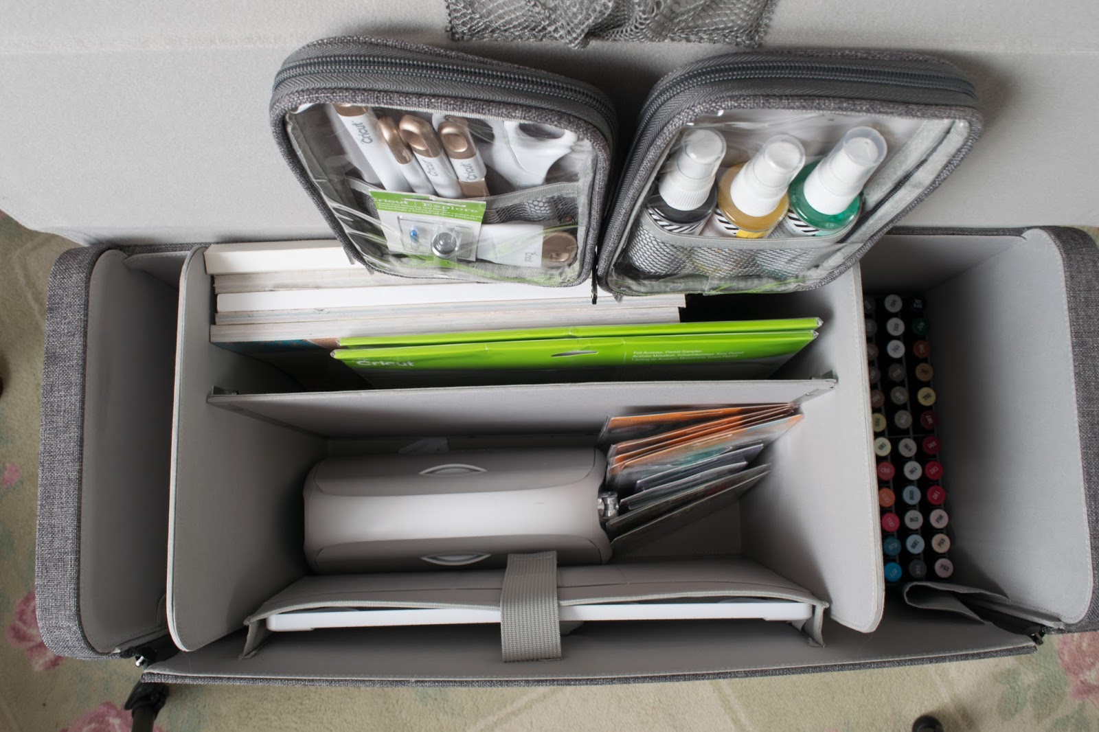 Lorrie's Story: Cricut Tote Bags