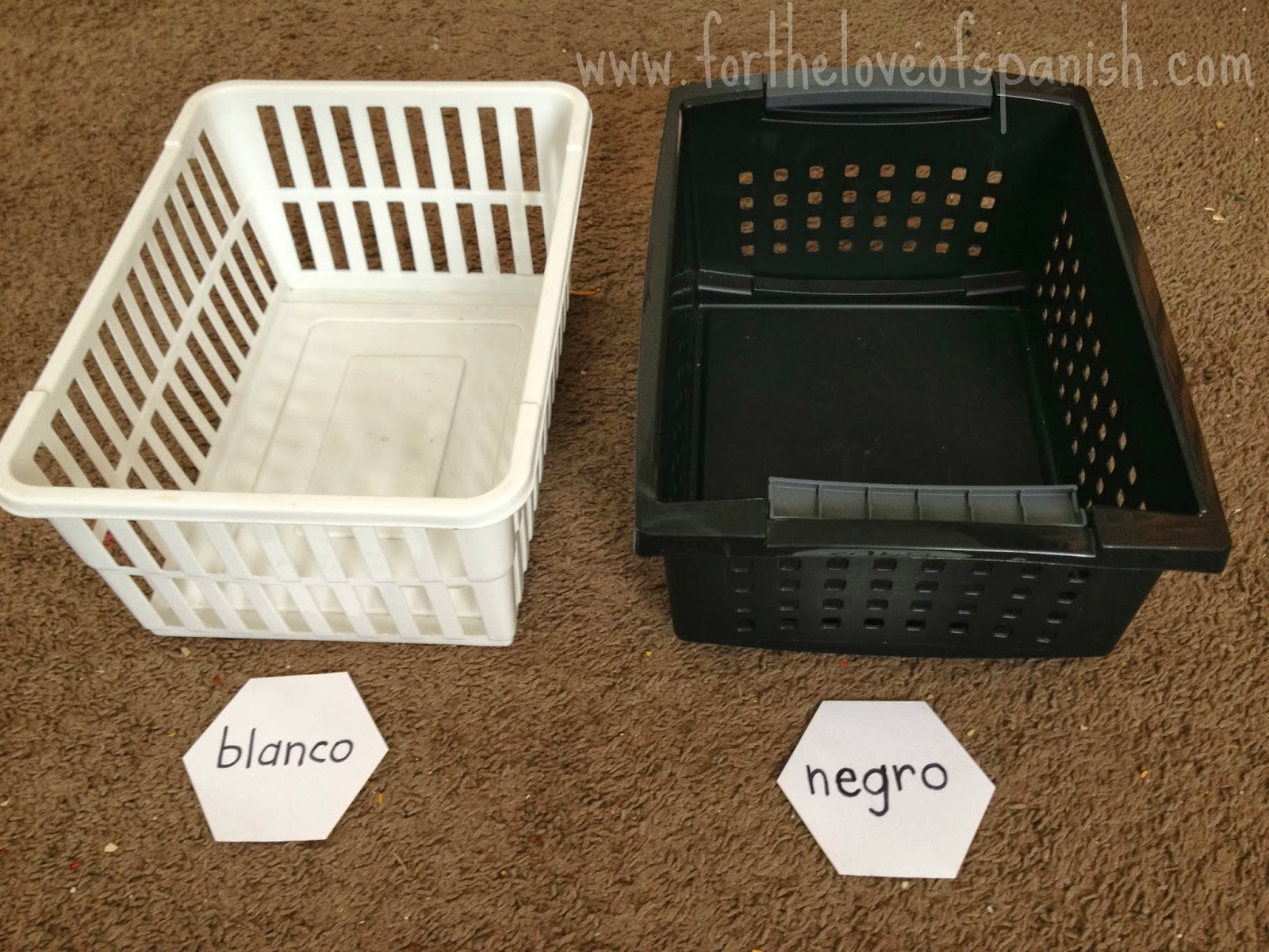 Black & Blanco: Spanish and Art for Kids | For the Love of Spanish