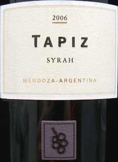 Muy buen Vino, pero no parecía un Tempranillo.