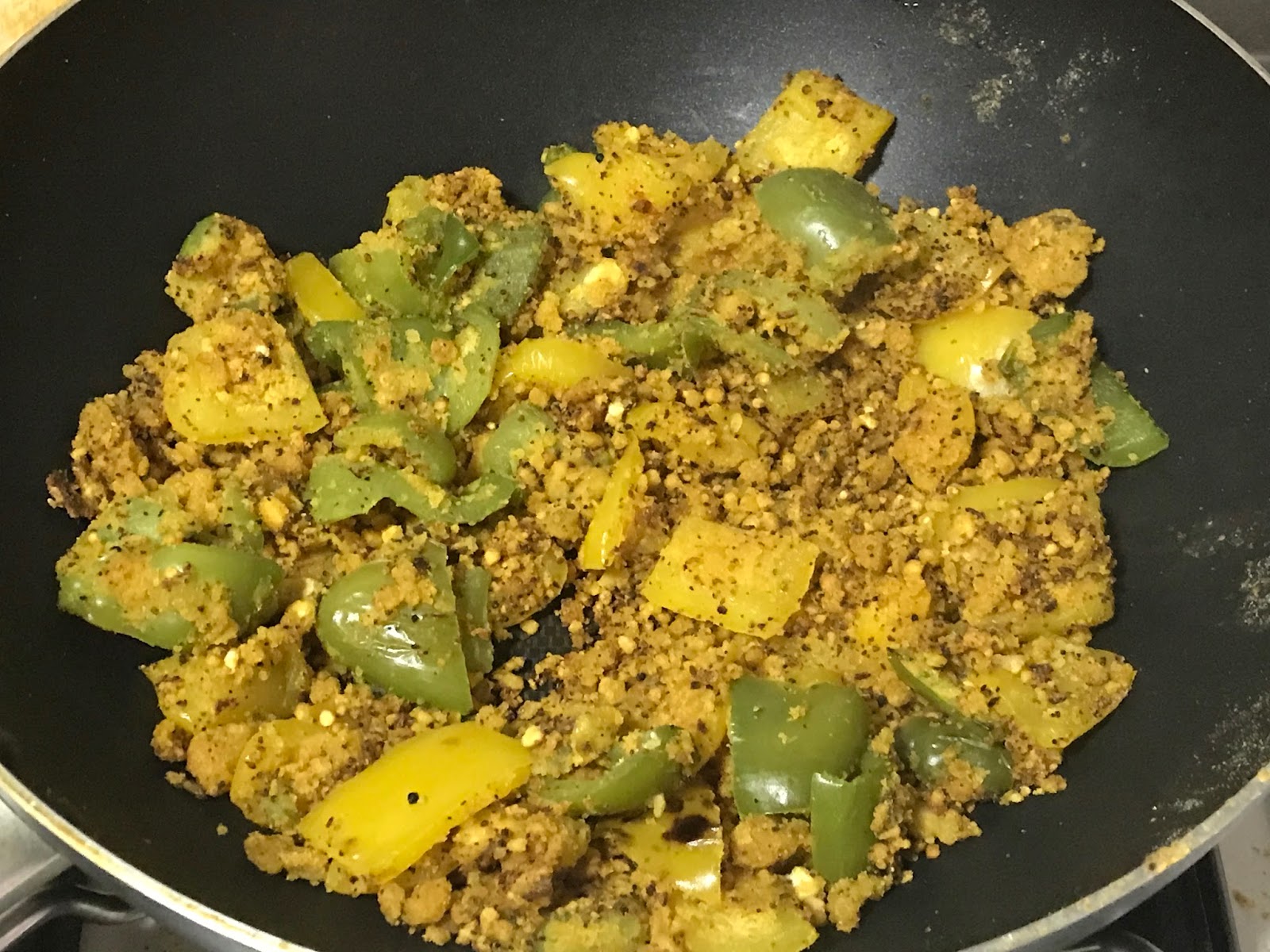 Jothi Cooking Book: Capsicum Besan Fry