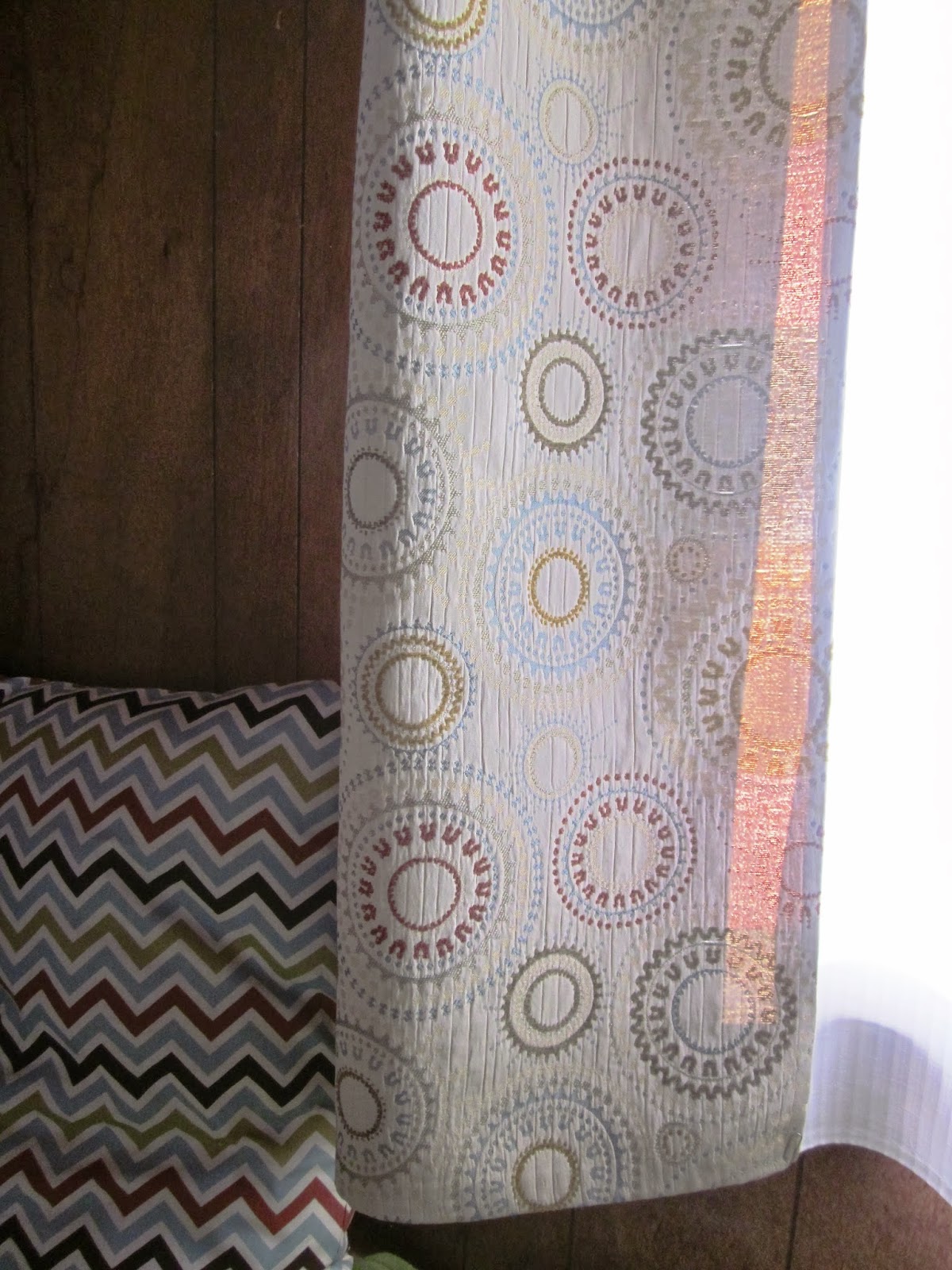 Cape Cod Creativity : Family Room and No-Sew Curtains
