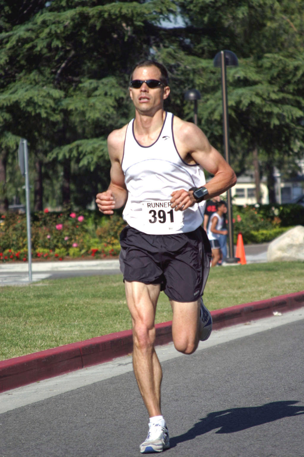 OMG FML: Running A Cookie Dash with a Gimpy Leg