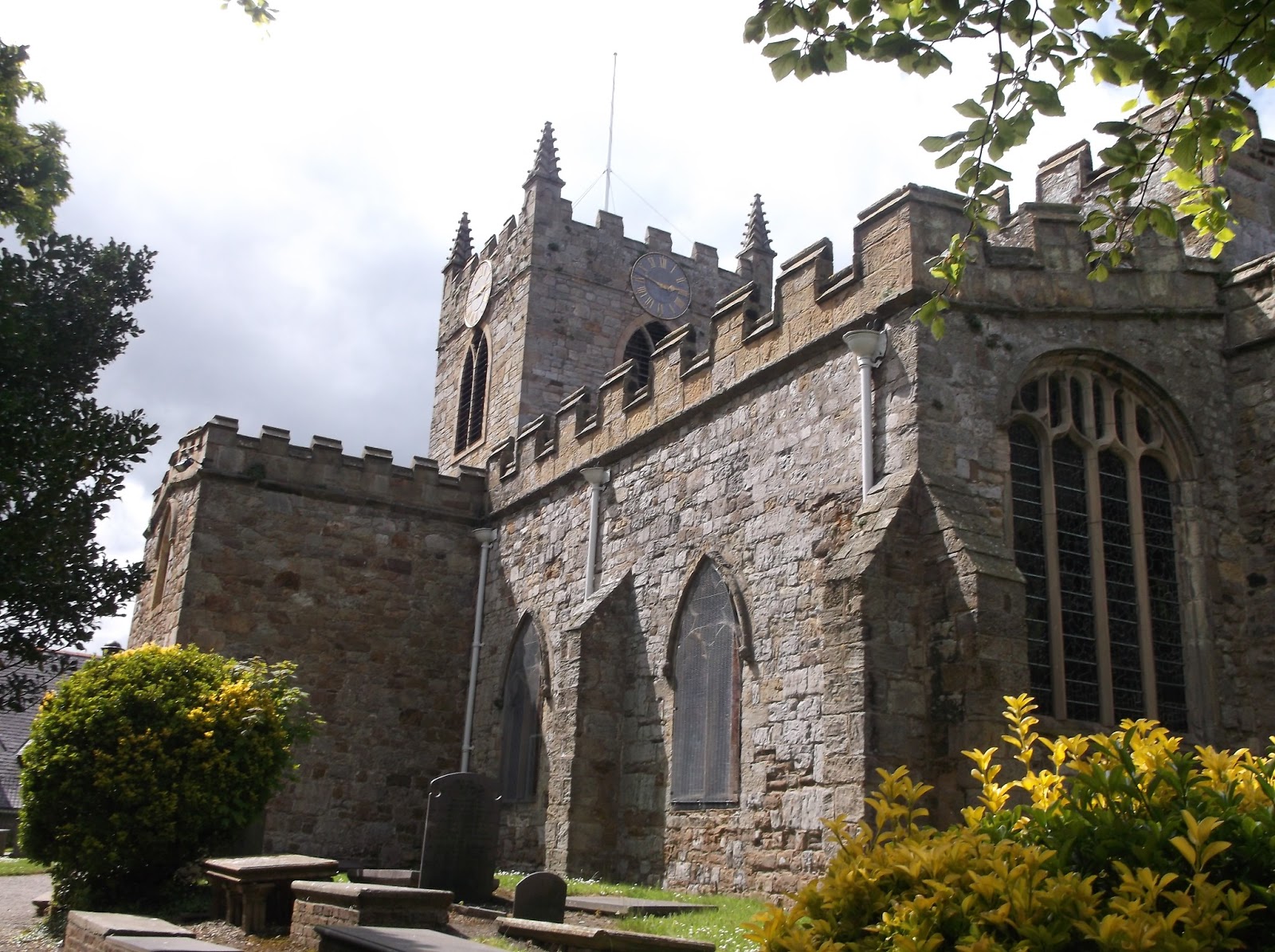 All About Me, Maura!: Castell Biwmares or Beaumaris Castle