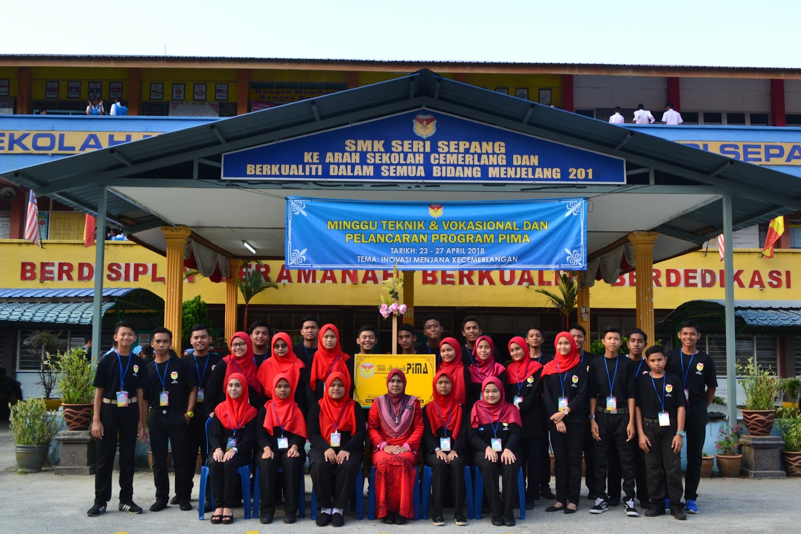SMK SERI SEPANG: Perasmian Minggu Teknik & Vokasional Dan Pelancaran ...