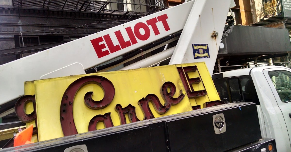 Jeremiah's Vanishing New York: Carnegie Deli Sign II