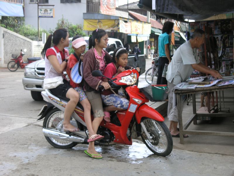 how many people will fit on a motorcycle