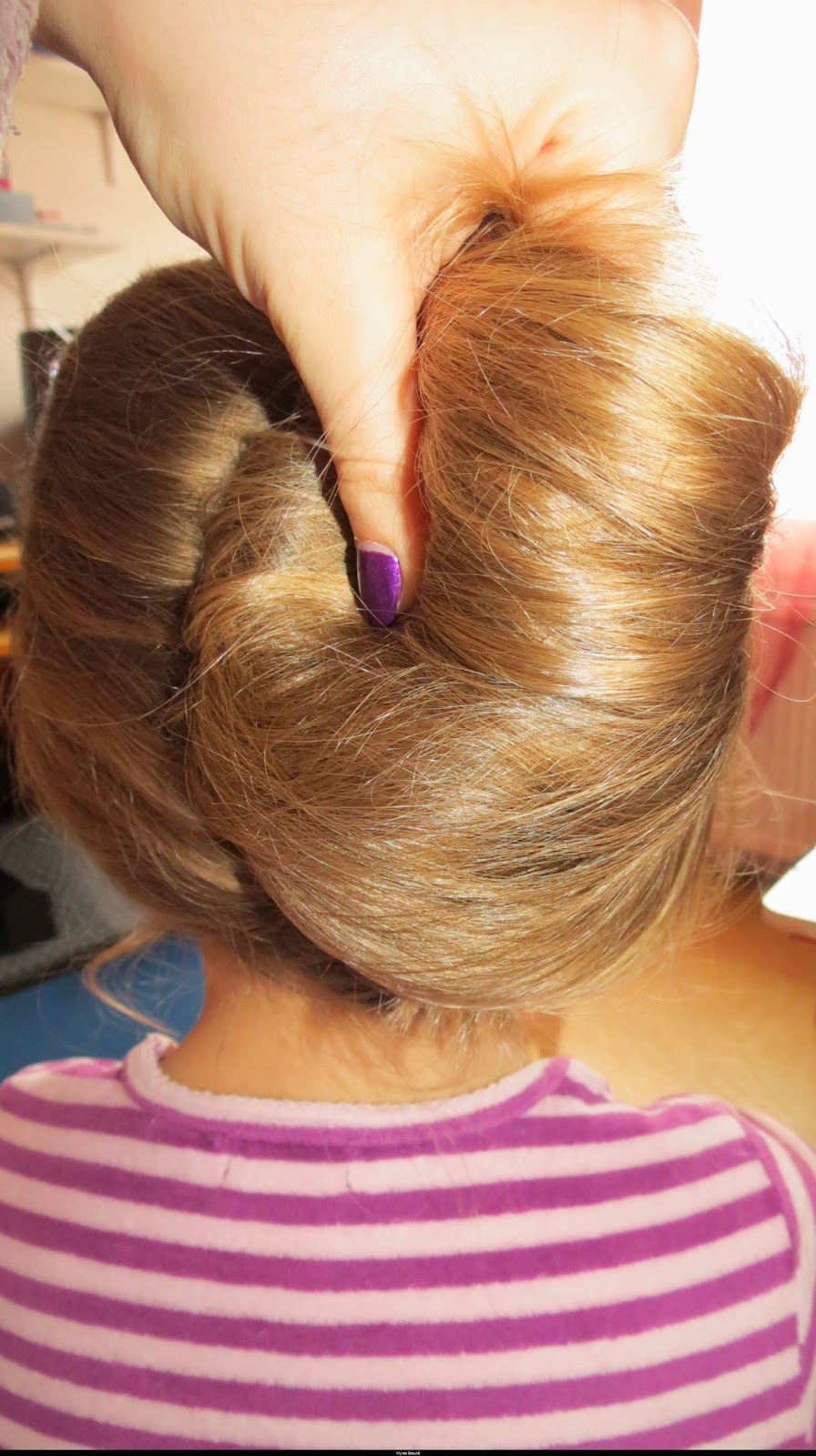 Mylee Beauté - Beauté, Mode, Nail Art: Tuto coiffure #2 : Chignon Banane