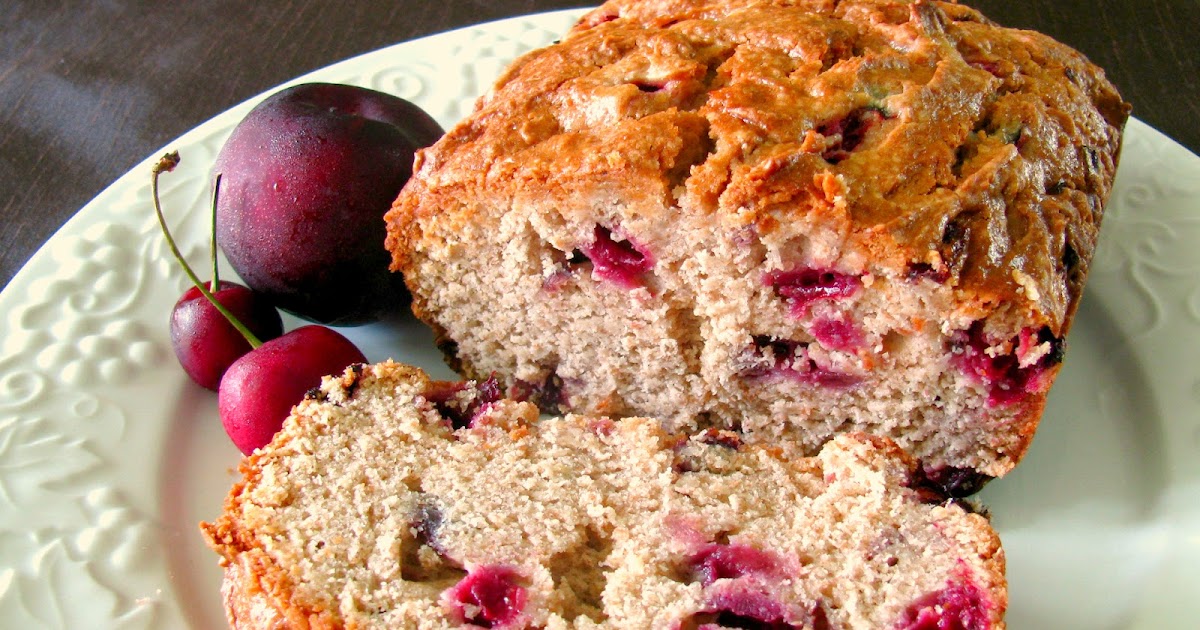 Saucy Jocey's Kitchen: Summer (Fruit) Lovin' Bread