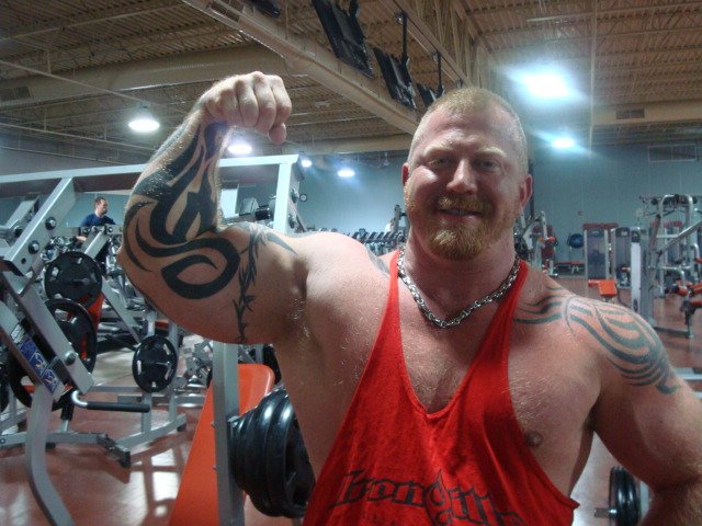 LA PERFECTION FAITE HOMME: ERIC LIEBIG 04