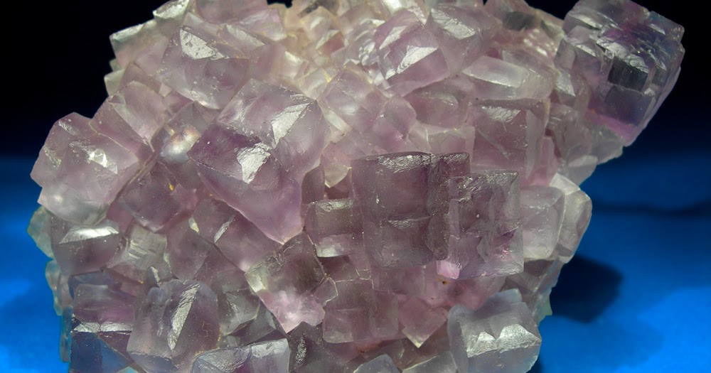 Fluoritas de Corta San Lino, Prado, Caravia, Asturias MTI Blog