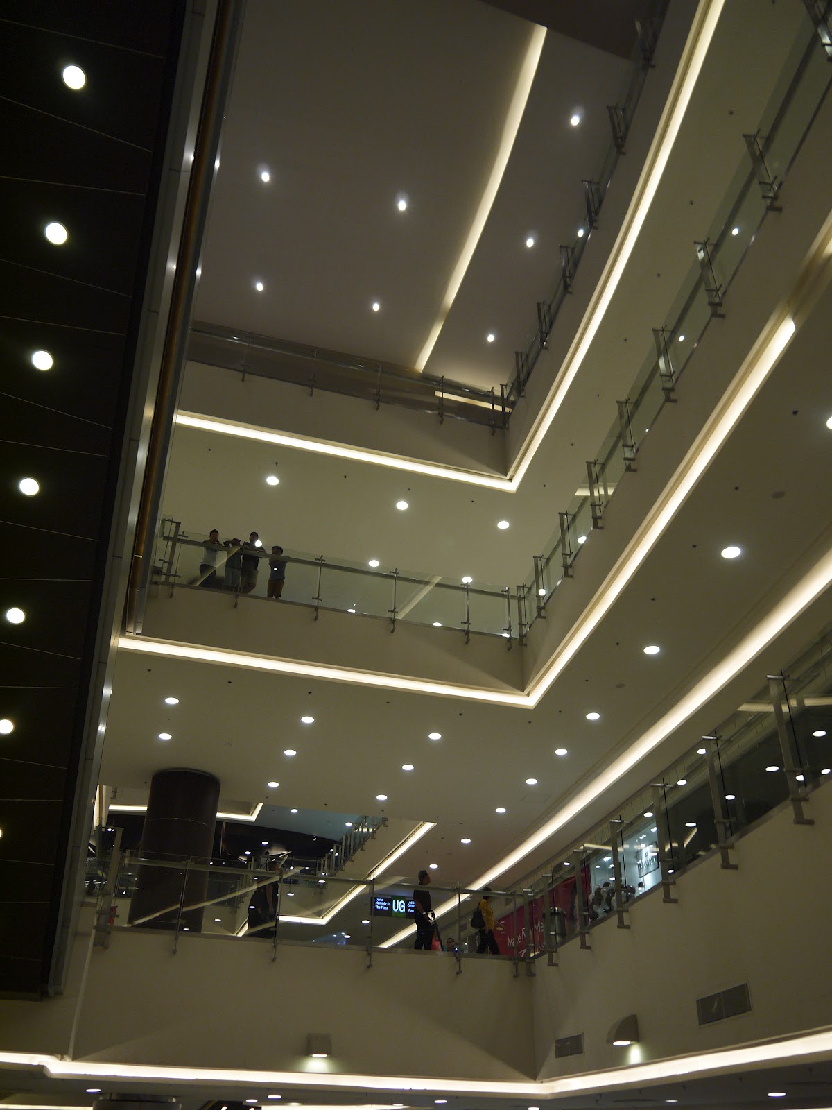Robinsons Magnolia ~ ONEstyle