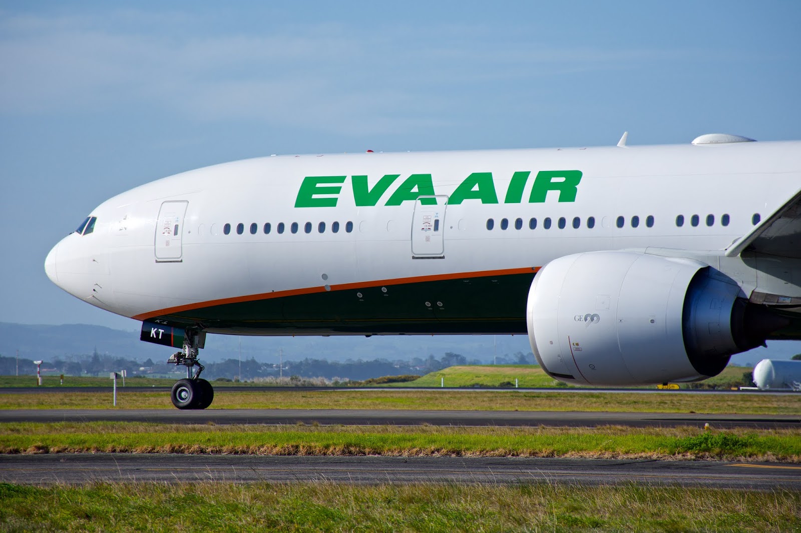 Aviationshotz: EVA Air B777-300ER, ZK-OKT