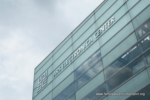 What do machines dream of? Ars Electronica Linz - Family Adventure Project