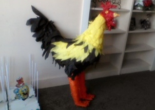 Confetty Pinata Party: PINATAS