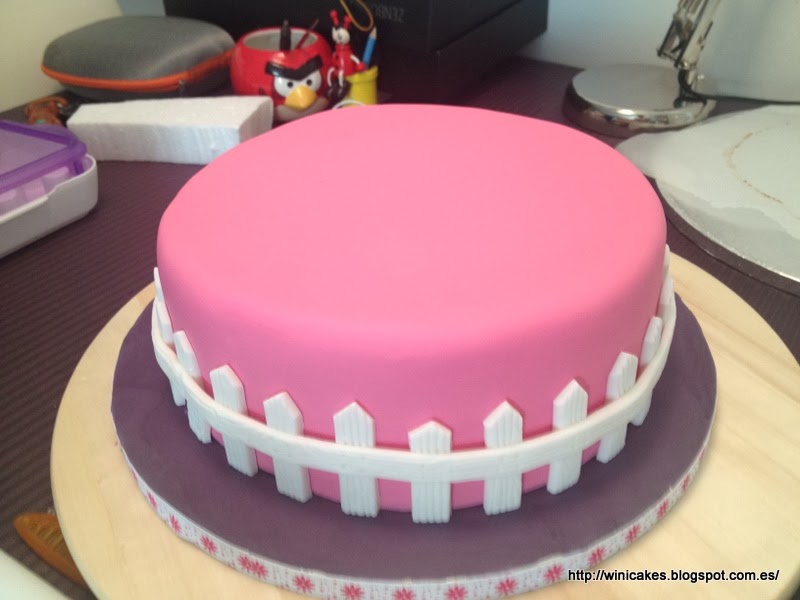 winicakes: Pastel Peppa Pig y Pantera Rosa.