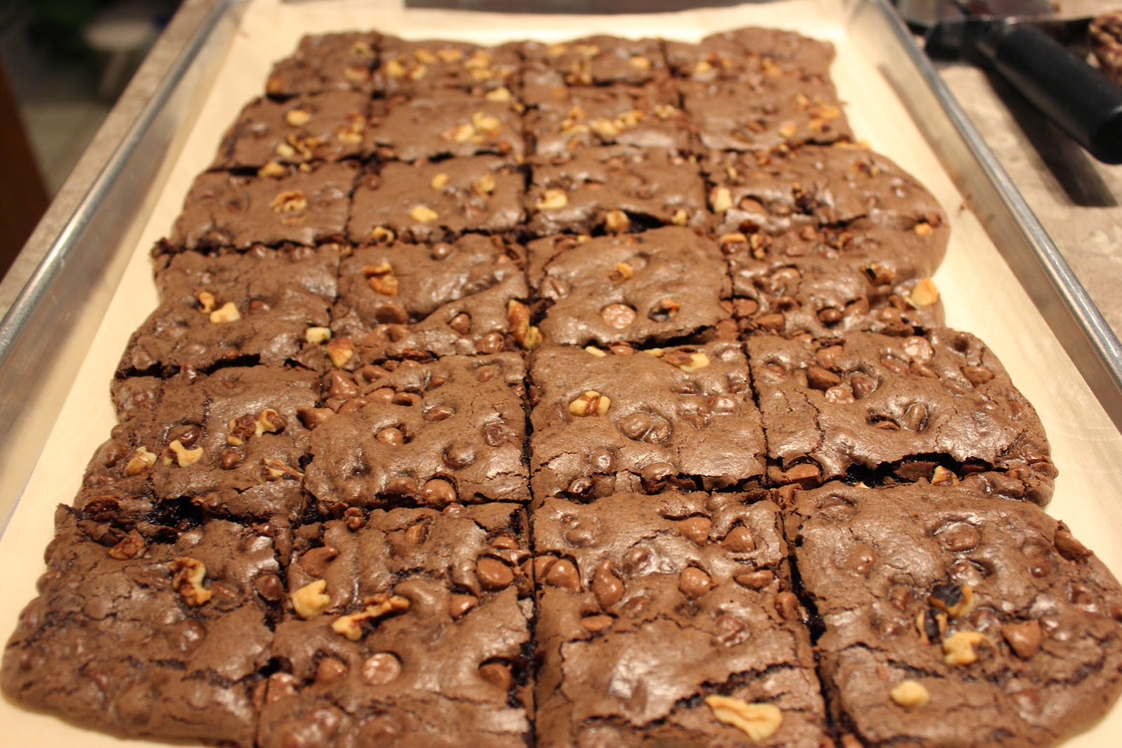 Sisters Luv 2 Cook: Chocolate Brownie Bark