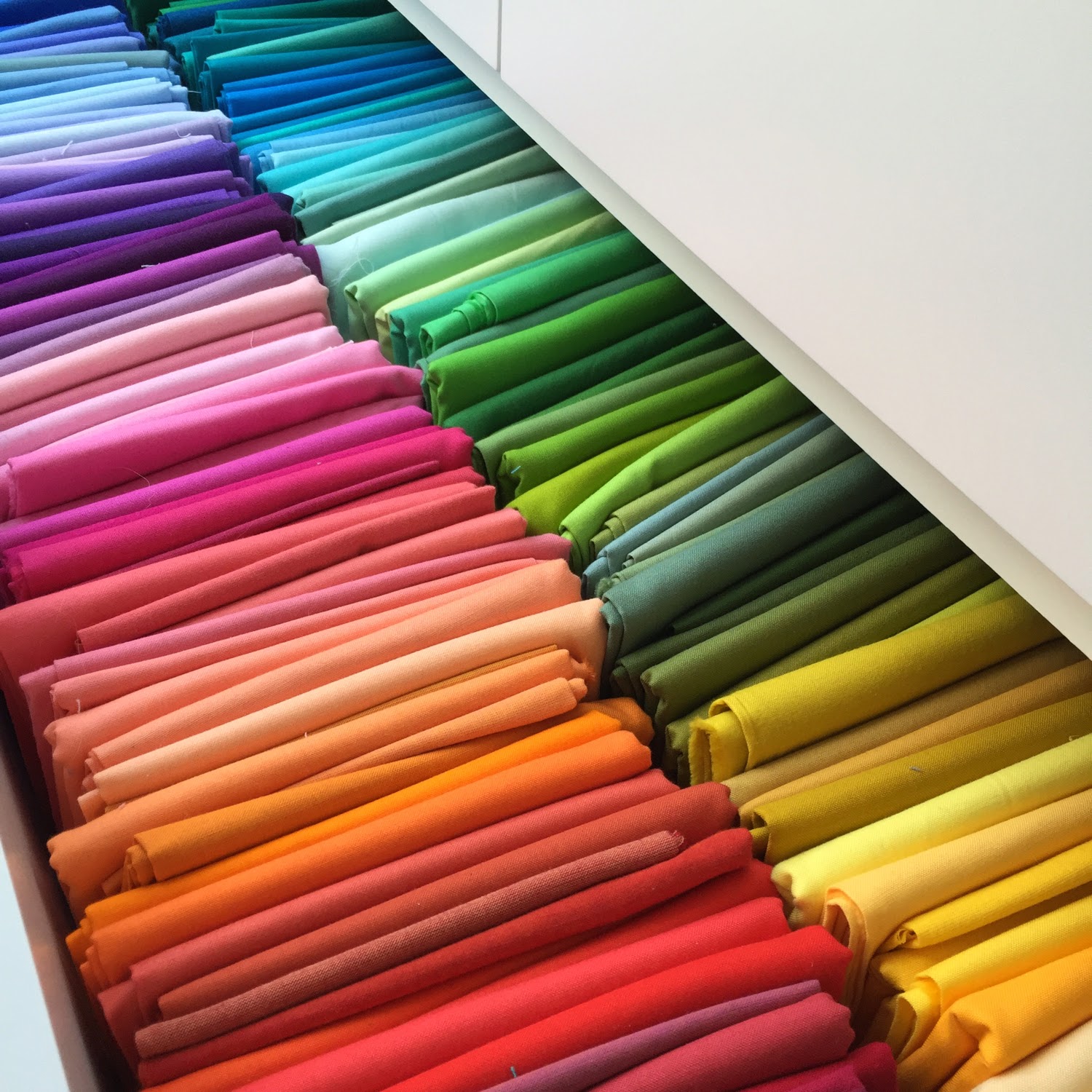 Thinking about solid fabrics | Flossie Teacakes | Bloglovin’