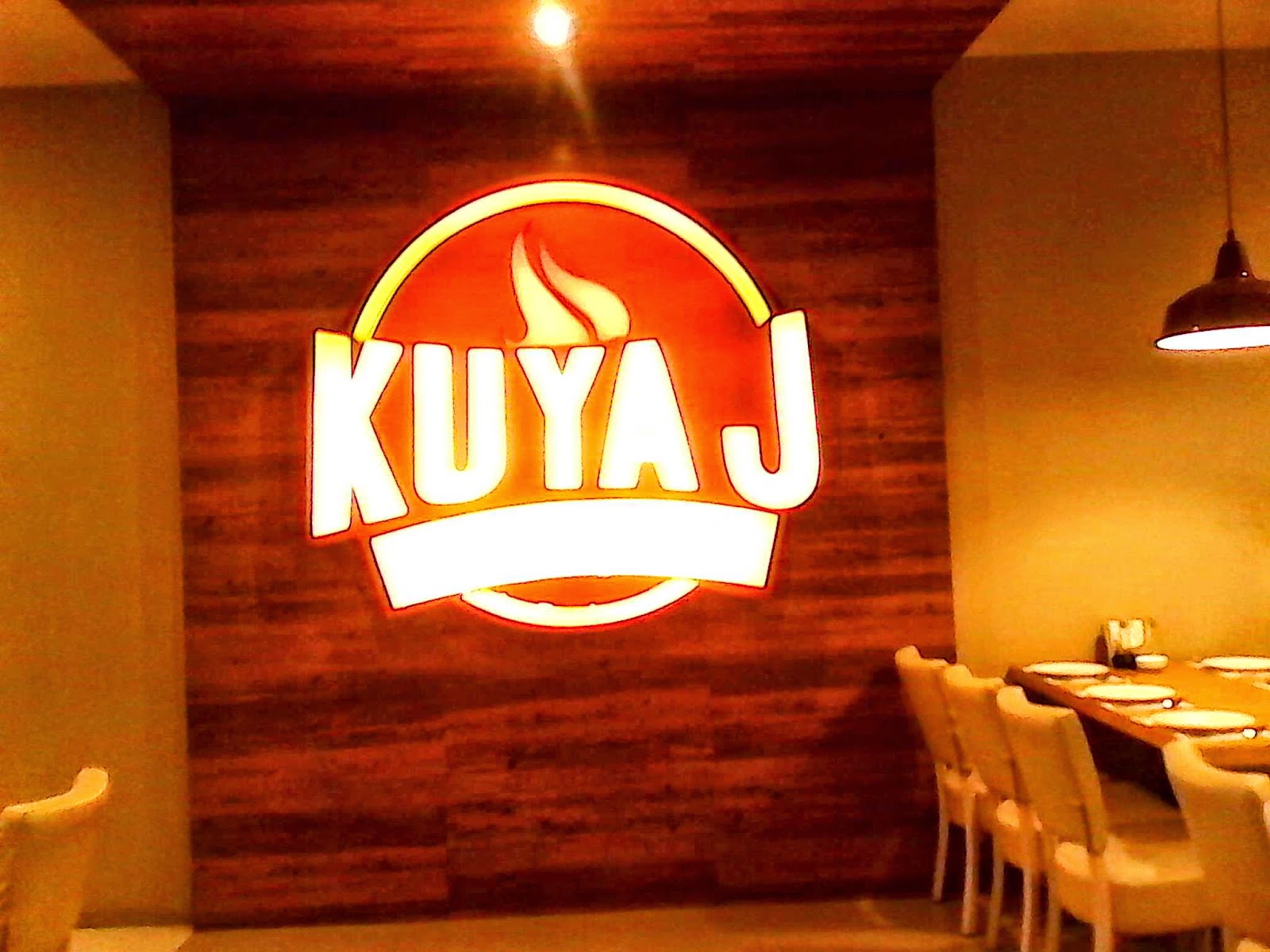 Must Be That Girl!: Kuya J (SM City Cebu)