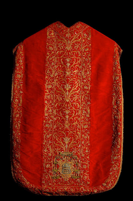 Eighteenth Century Vestments of Bishop Lorenzo Tartagni ~ Liturgical ...