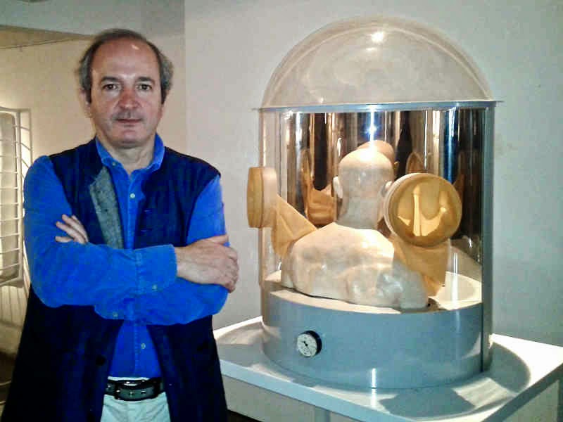 Pandorama: Se inauguró la muestra "Insólito" del artista francés Mauro ...