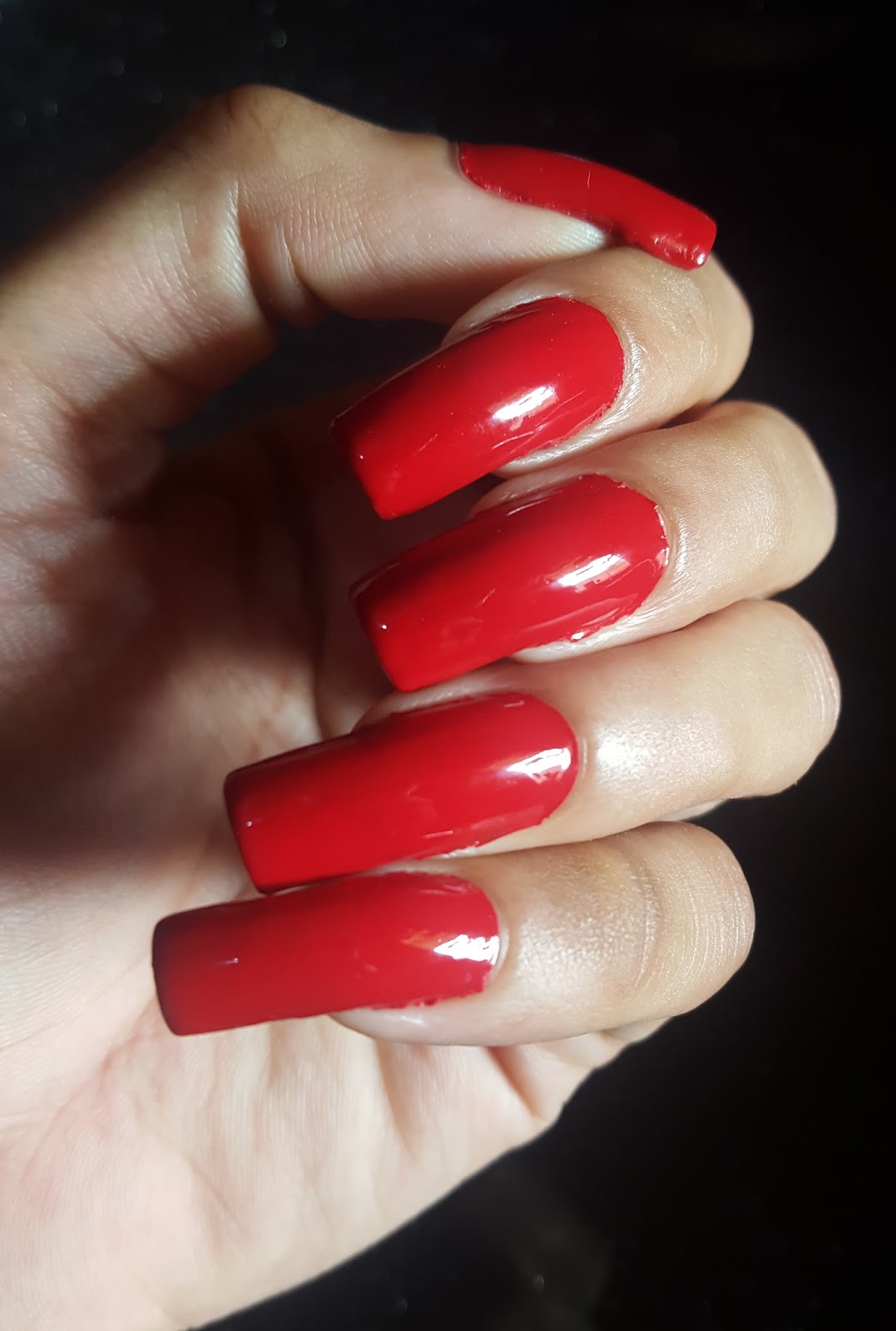 Ahoy! Nails!!: Lakme Absolute Gel Stylist Nail Polish - Scarlet Red ...