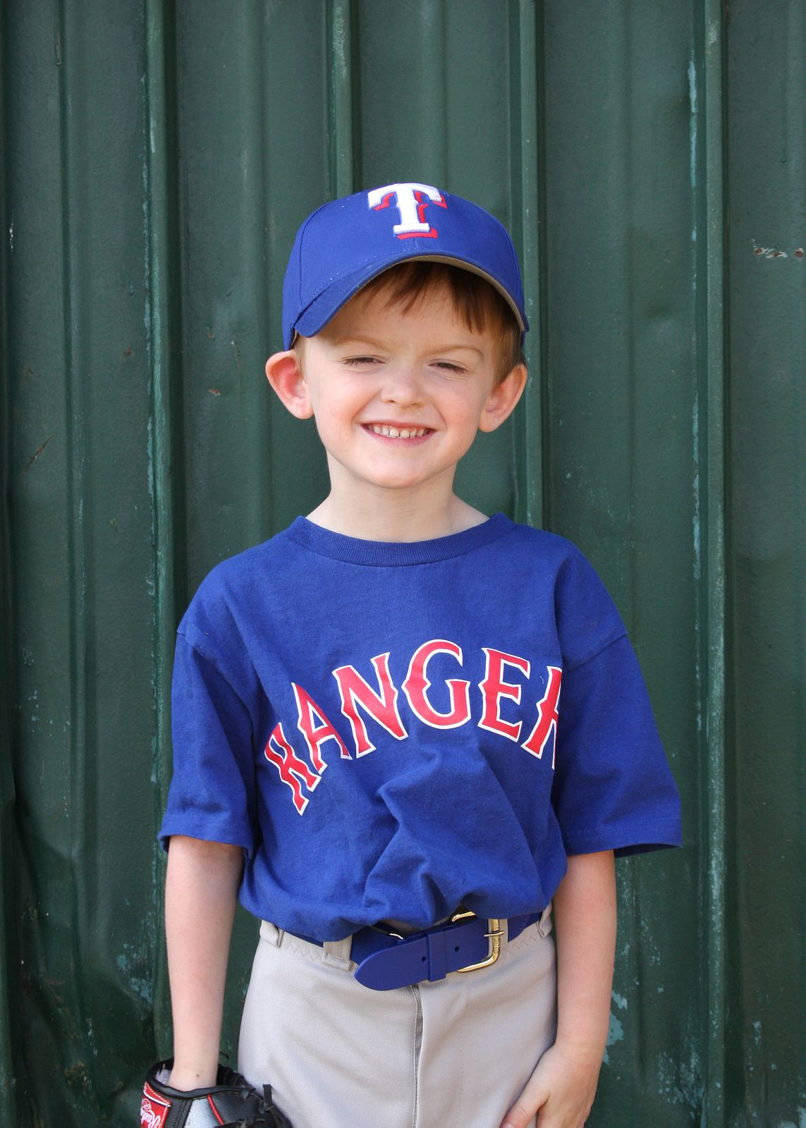 The Doleys: T Ball Team and Individual Pics