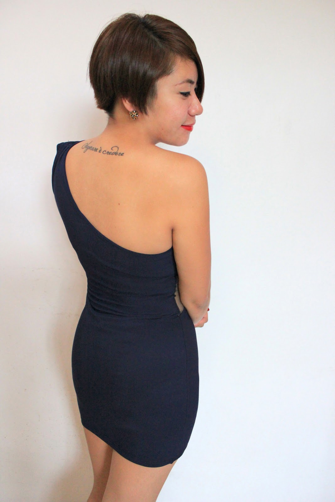 miss butterscotch: ♥ bodycon toga dress with sheer lace waistline