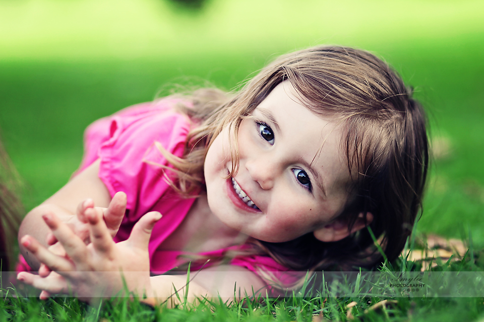 Smylee Nallalagu | Photographer: Two absolutely cute sisters!