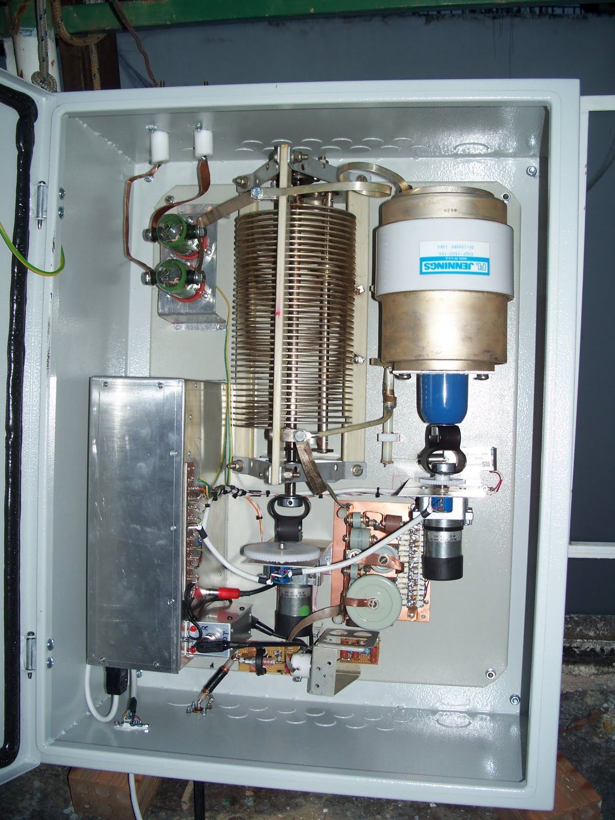 SV1BFW: New 10 KW+ Automatic HF Antenna Tuner