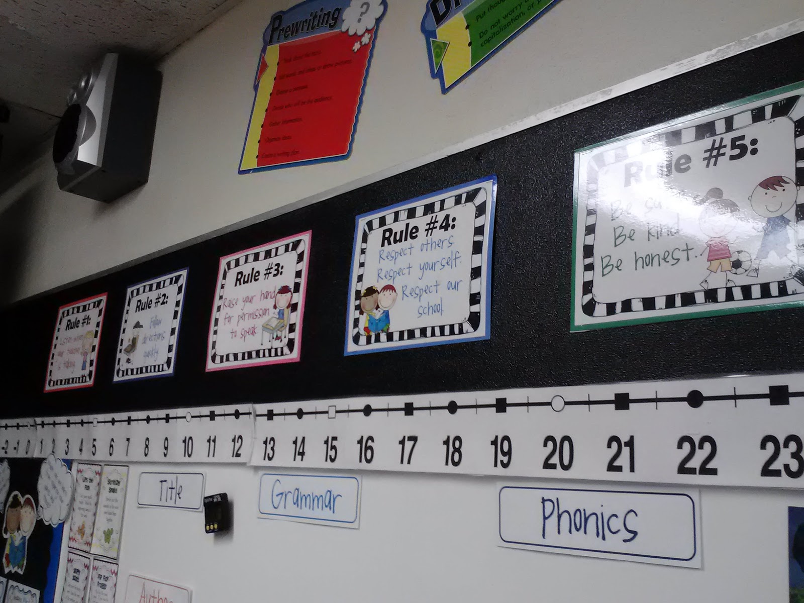 Teaching Little Miracles: Many Monday Made-Its = Freebies!