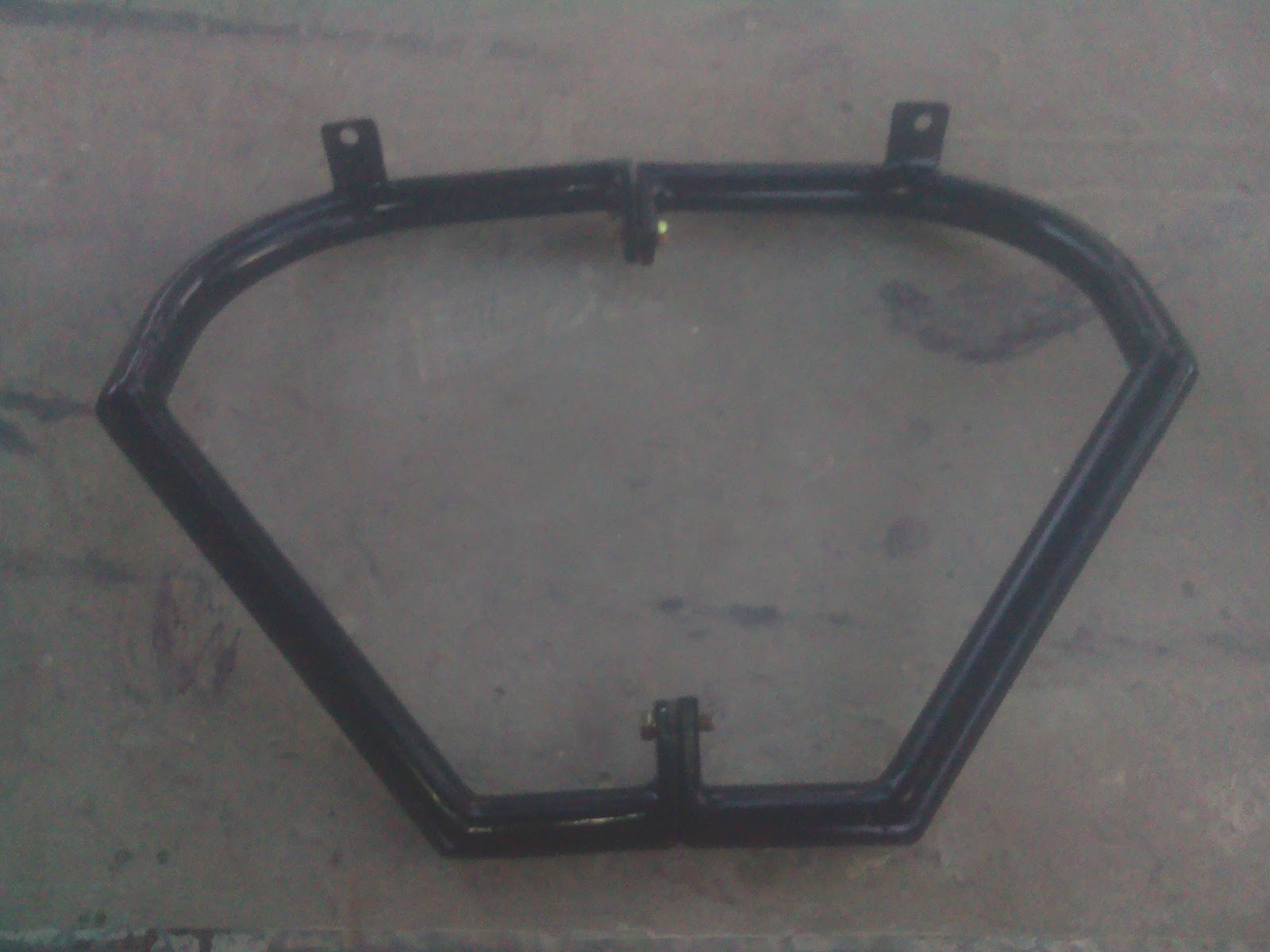 CUSTOM ENGINE GUARD,CRASH BAR,TUBULAR,SIDE GUARD,ENGINE COVER,BREKET ...