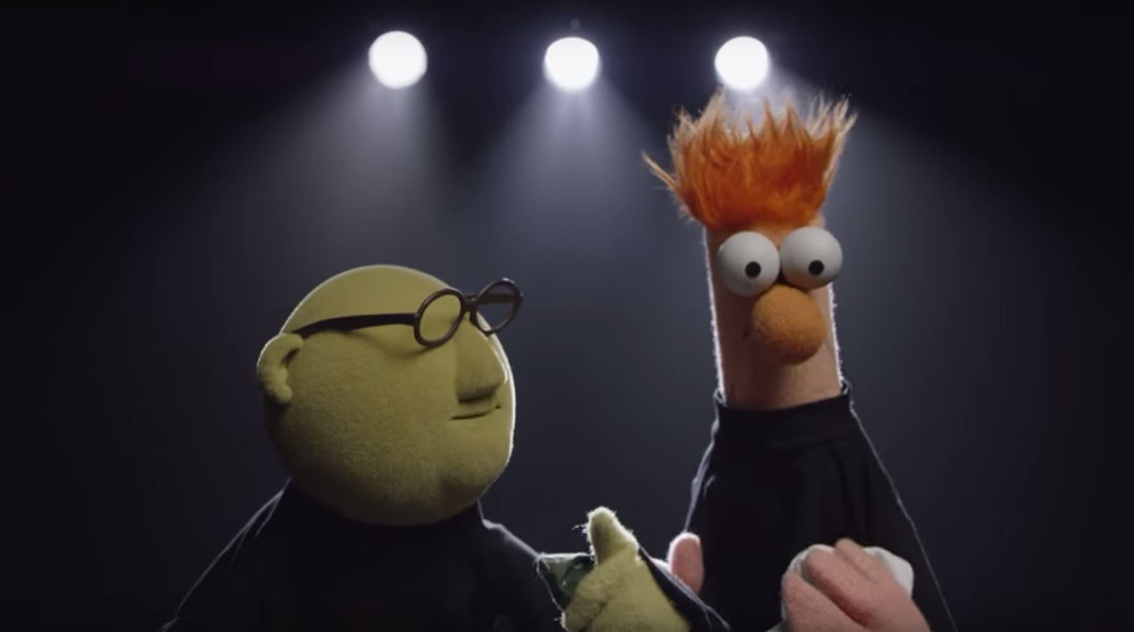 The Muppets' Bunsen and Beeker do a dramatic reading of "A Pirate's ...