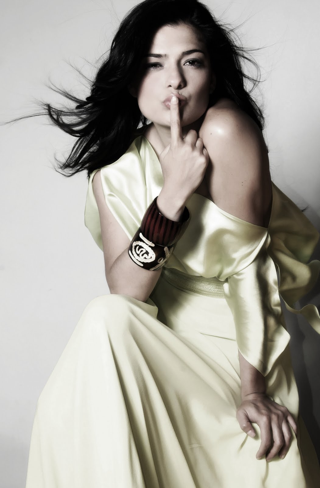 Andres Rosas Creative Management: MARIA ALEJANDRA RAMIREZ