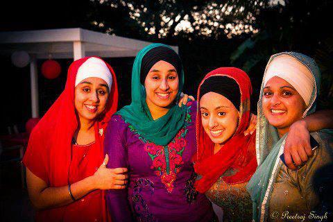 Punjabi Turban: Sikh Woman And Sikh Turban History , Sikhism , Punjabi ...