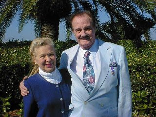 Földönkívüli Kontaktok: Howard Menger életrajza