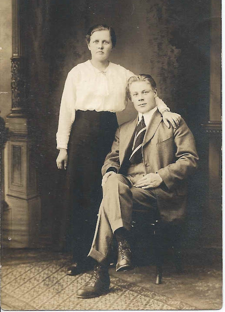 Heirlooms Reunited: Real Photo Postcard of the Lindgren Family who left ...