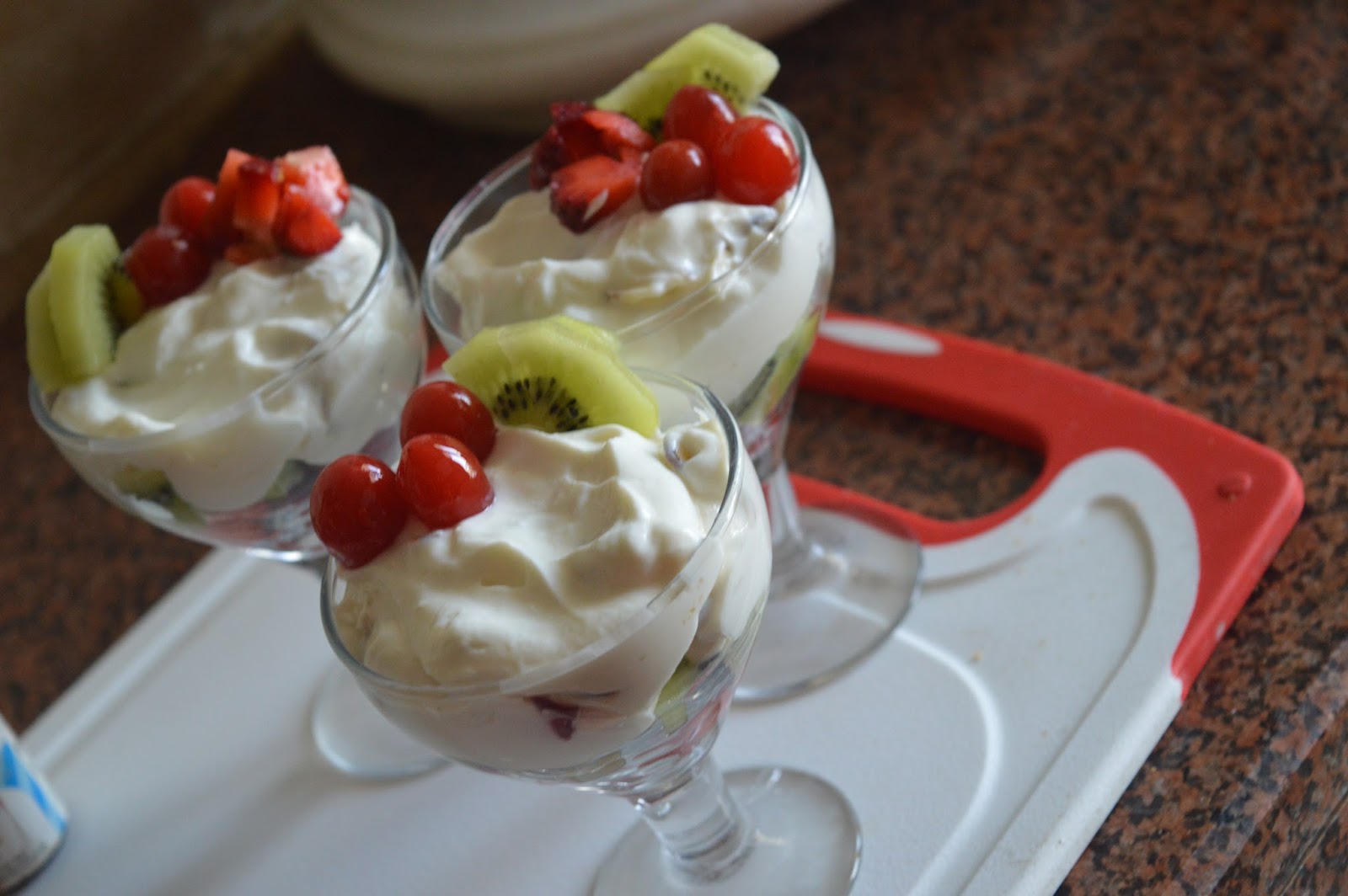 exotic-n-easy cooking: Fruit Yogurt