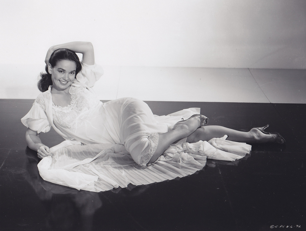 A Slice of Cheesecake – Kathryn Grant – Idol Features