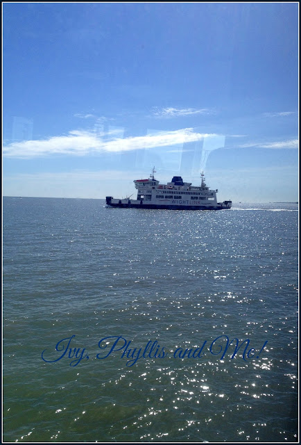 Ivy, Phyllis and Me!: A VISIT TO THE BEAUTIFUL ISLE OF WIGHT