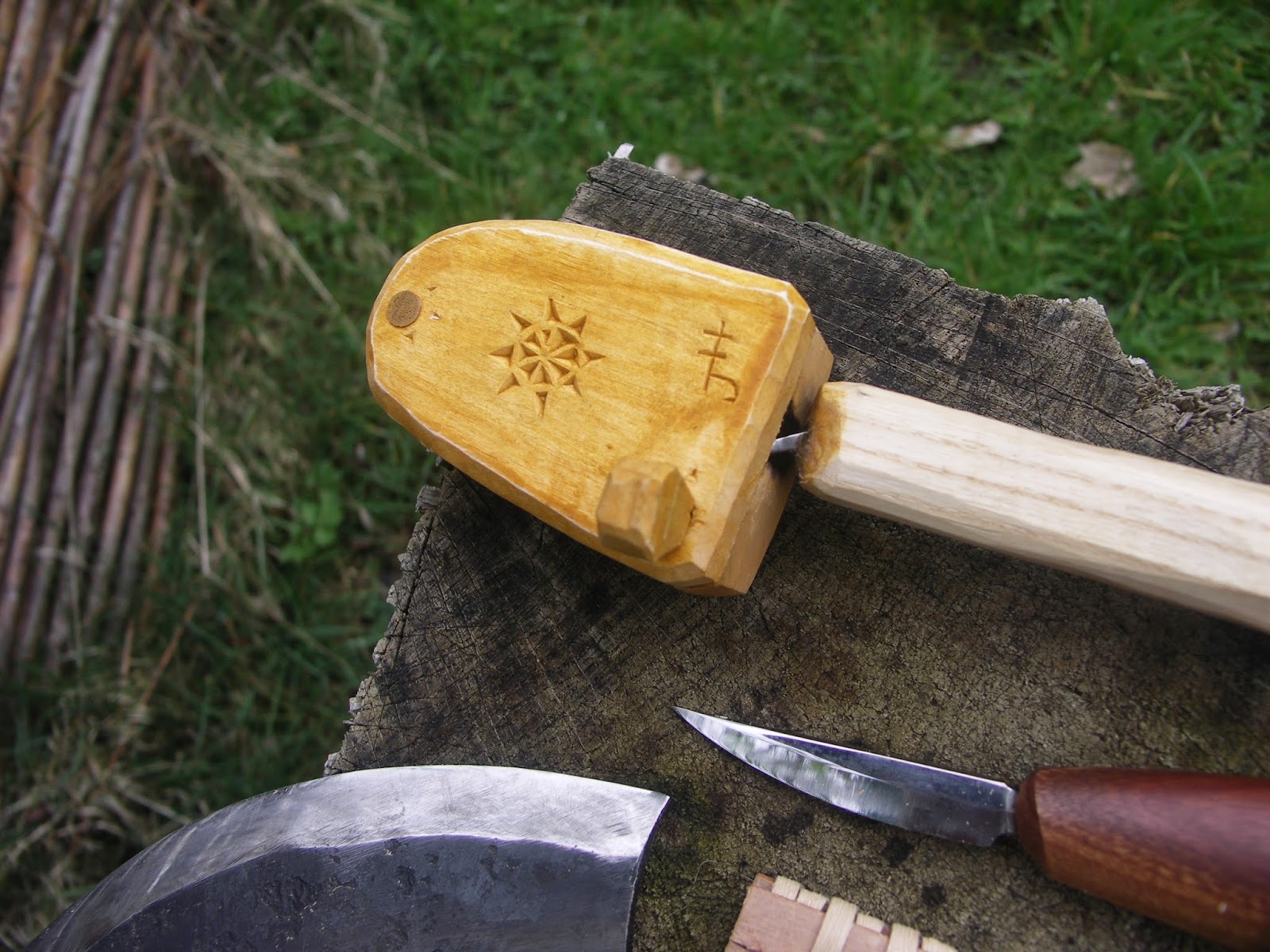 Holt & Heath Wooden Treenware: Spoon knife case