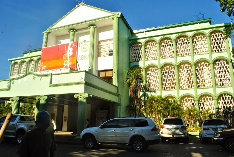 Backpacking Pilipinas: Walking Around Bangued, Abra