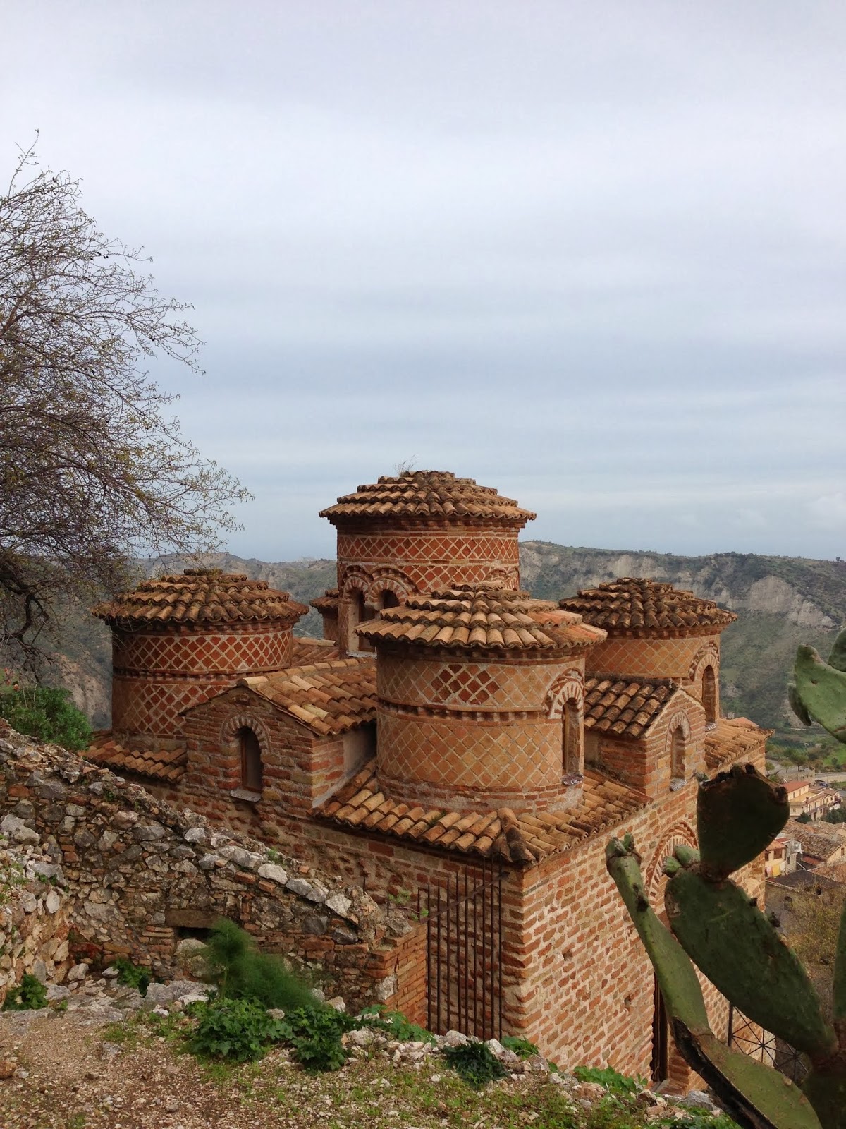 New Liturgical Movement: Why Does Facing Ad Orientem Matter ...