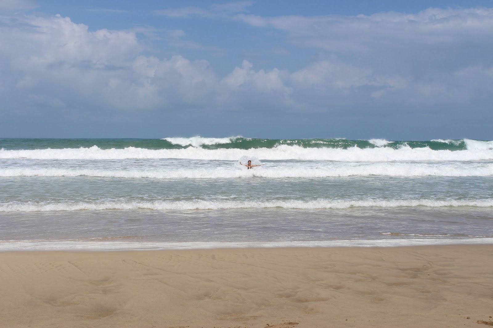 Central America: Panama - Adventure Hiking on Red Frog Beach - Sonja Dewing