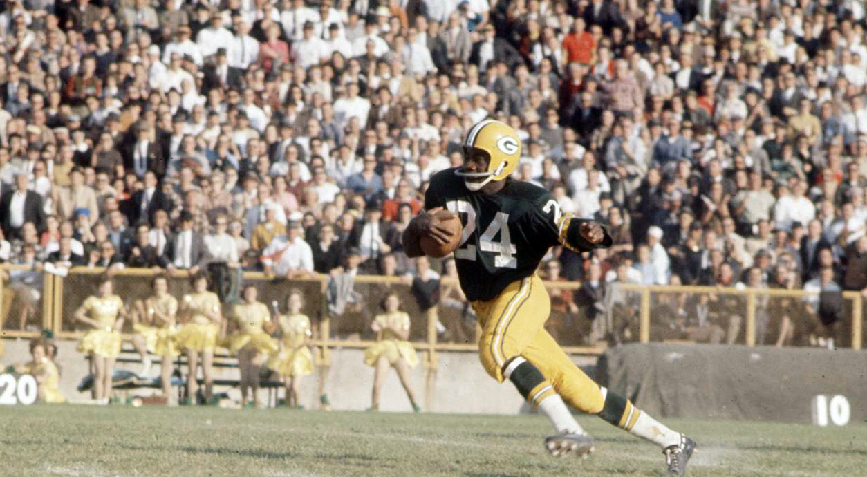 PACKERVILLE, U.S.A.: A Return with Willie