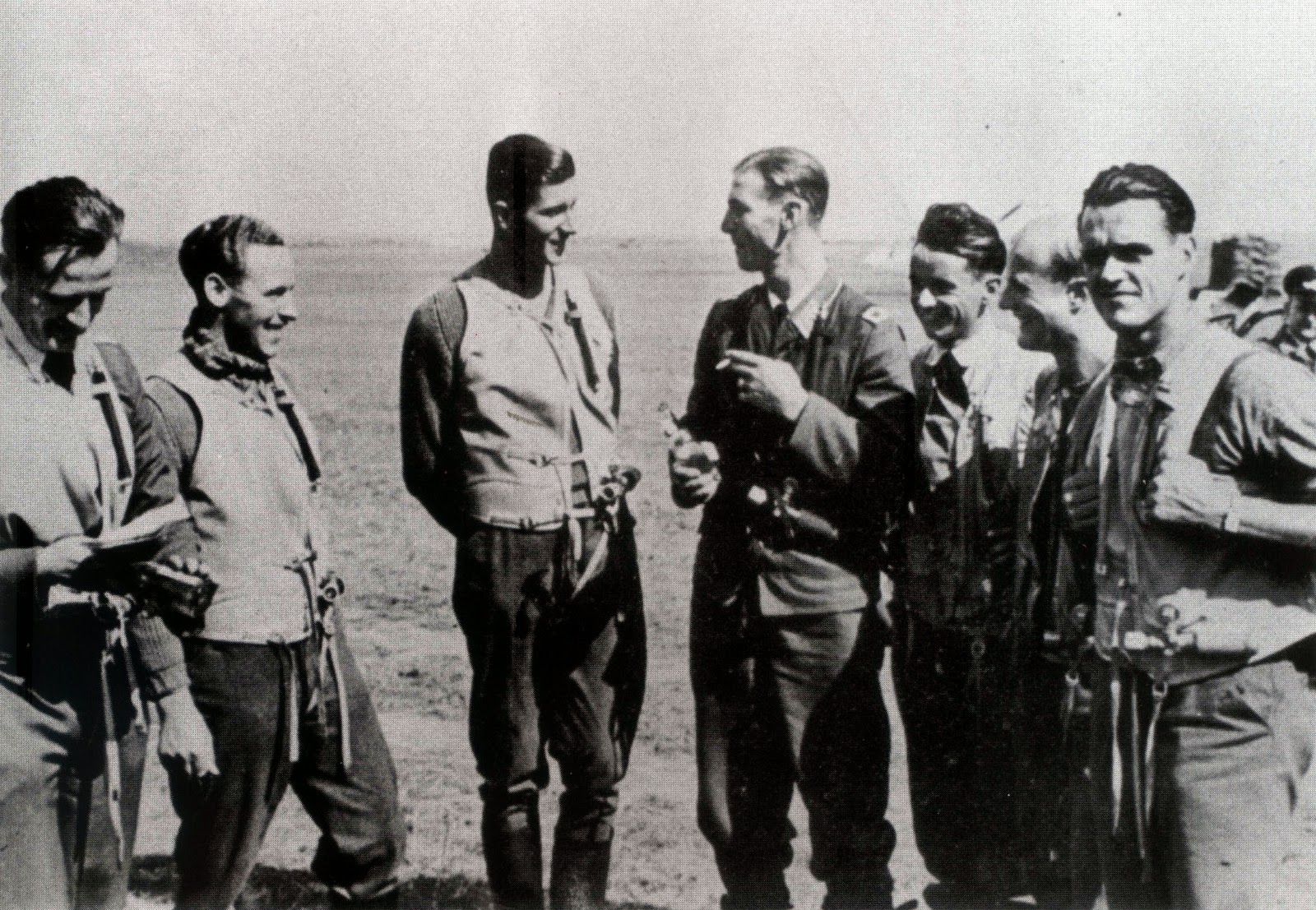 NASIONAL SOSIALIS INDONESIA: Foto Jagdgeschwader 77 (JG 77) "Herz As"