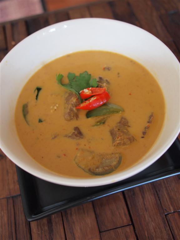 I Love Thai Recipes: Red Curry with Beef (Gaeng Phed Neua)
