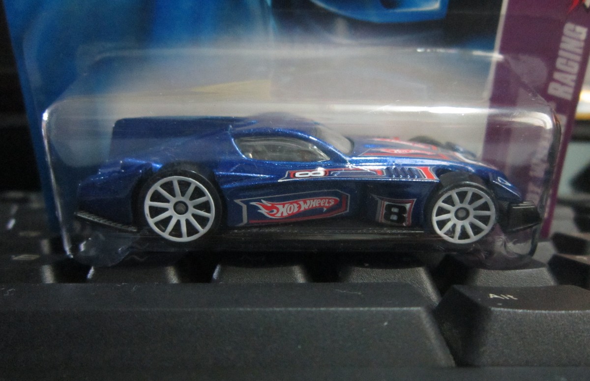 My 1:64's: Hot Wheels Formula8r