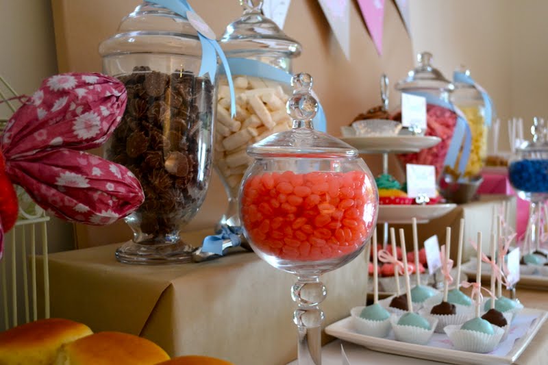 The Inspired Occasion: The Inspired Occasion - We Love Dessert Stations
