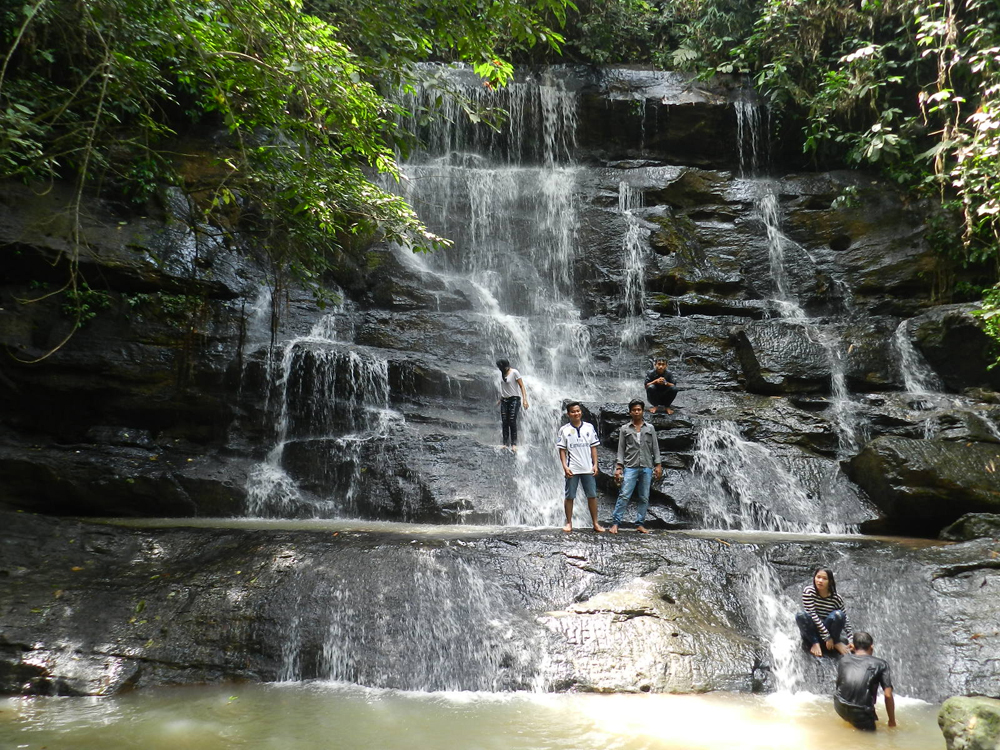 WATERFALL ADVENTURE BEKASI: TRIP TO CURUG COUNTRY, CURUG JODO DAN ...