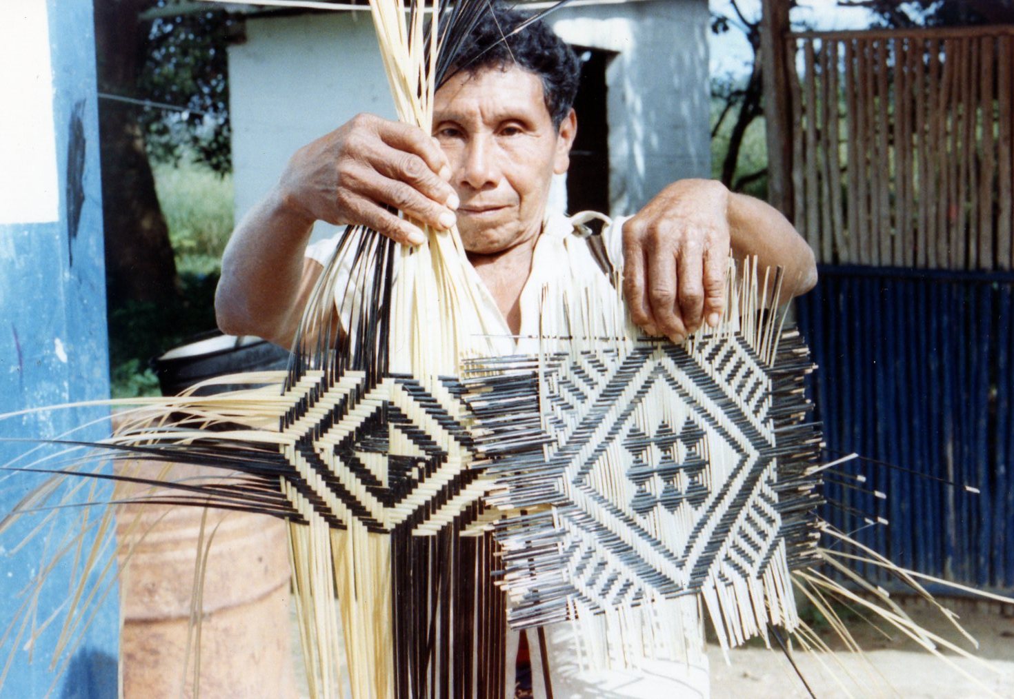 Huellas de lo Sagrado: Pueblos Originarios: PIAPOCO